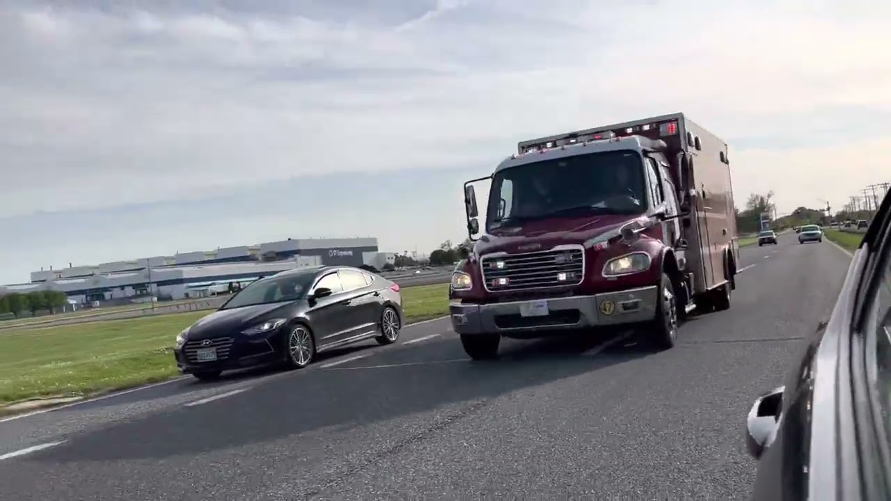 BCoFD Medic 116 Responding To A 2nd Alarm Structure Fire - YouTube