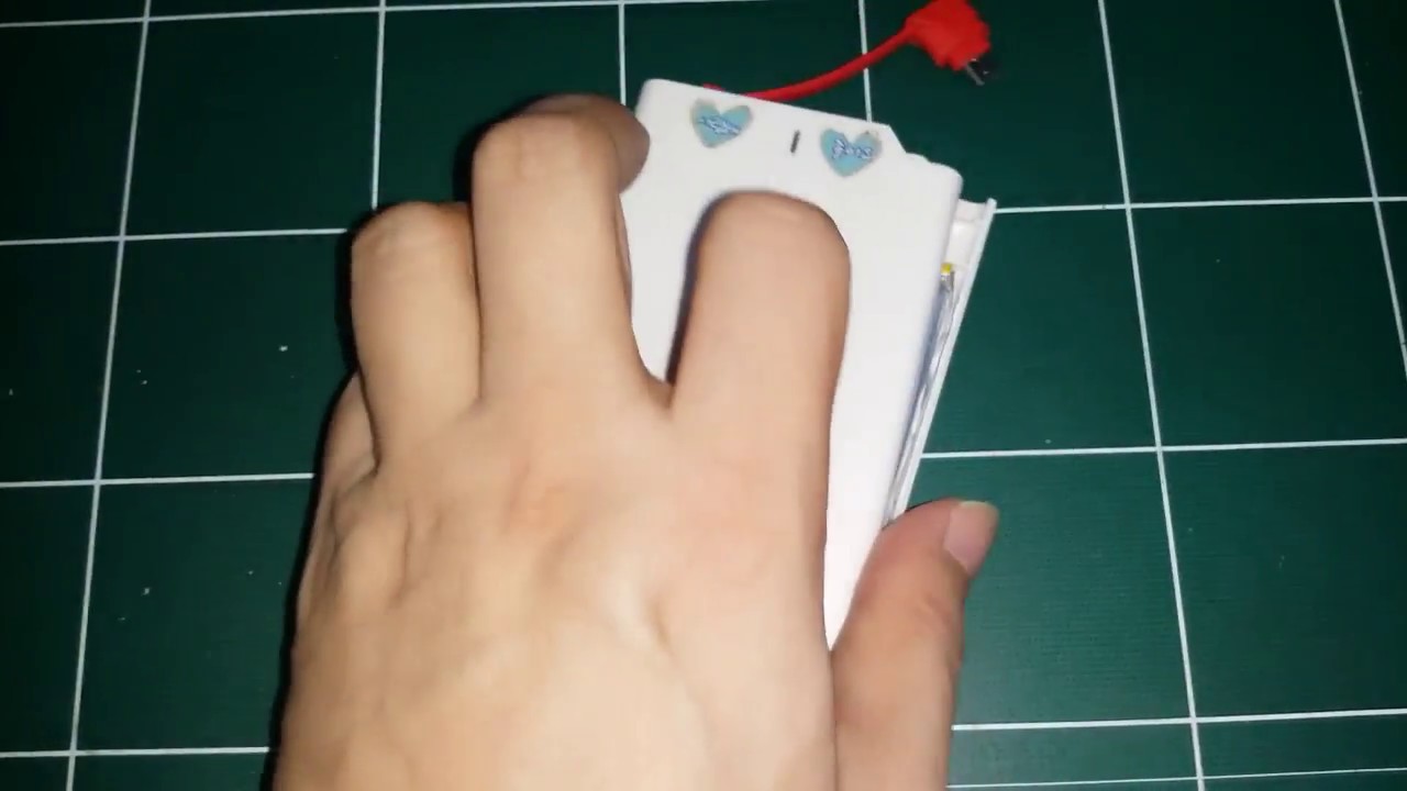 펑 터질뻔한 보조배터리 분해(Decomposition of the nearly burst auxiliary battery ...