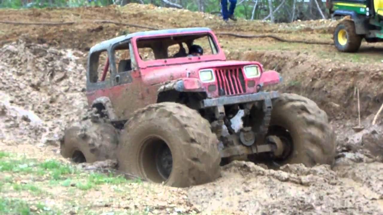 Custom Differentials Mudrun 2011 Jeep Buggy With Rockwells Into A Mud ...