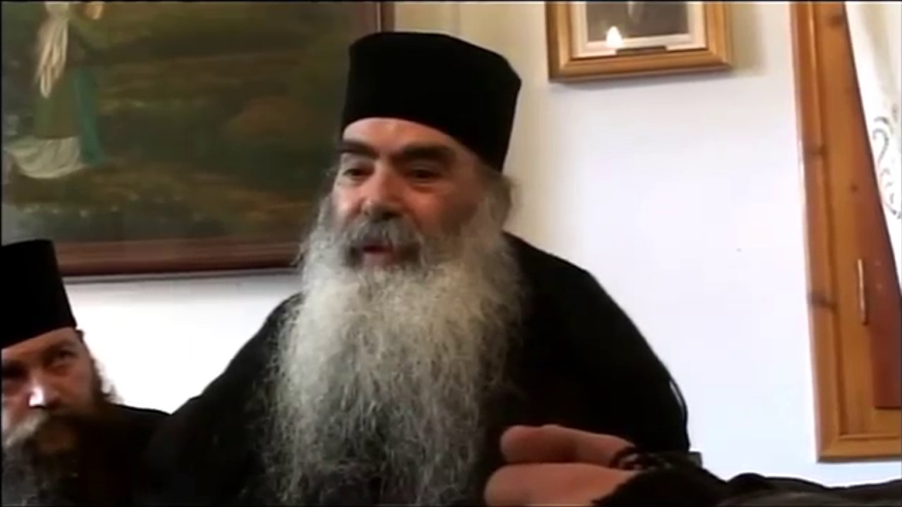 Η προστασία της Παναγίας - Μακαριστός πατήρ Σάββας Αχιλλέως - YouTube