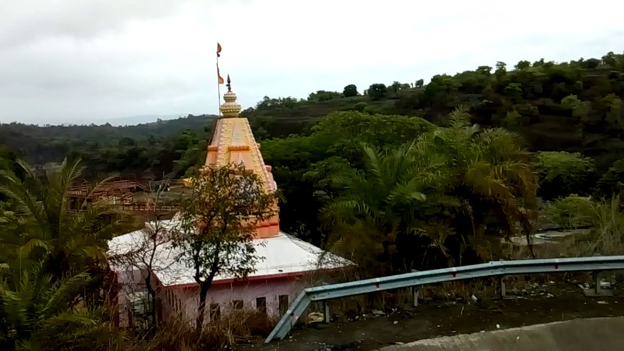 Nisarg Raja full video smart video in Temple - YouTube
