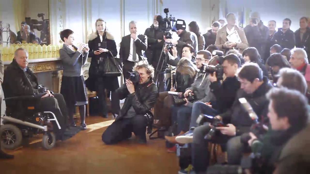 Vélo Pibal, la nouvelle création de Philippe Starck. - YouTube