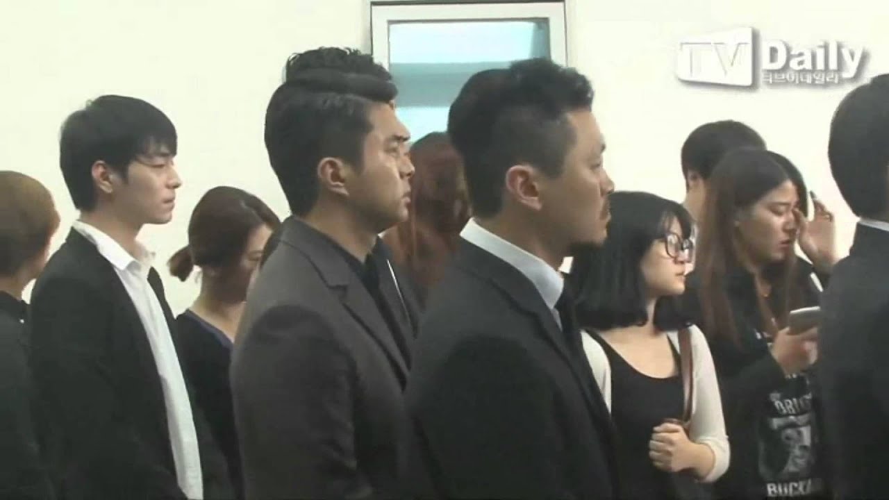 Ladies Code - EunB & RiSe - YouTube