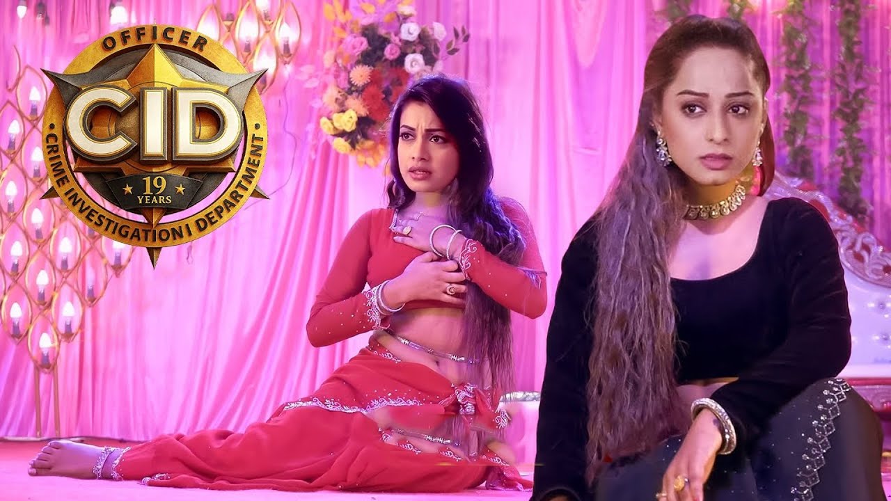 नचनिया बनकर आईं पूर्वी और श्रेया मुजरिमो पे नज़र रखने के लिए | Cid ...