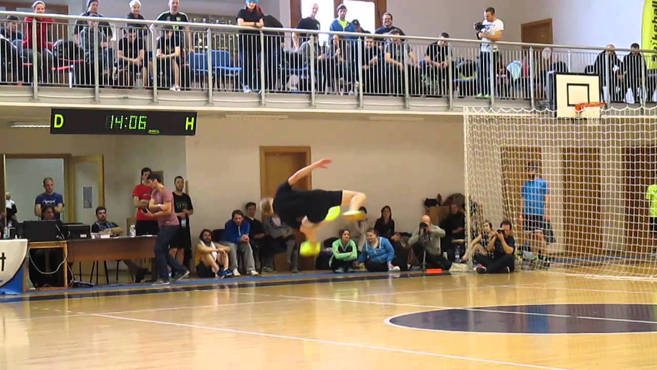 Tom Leitner & Alex Leist - Frisbeer Cup 2015 - YouTube