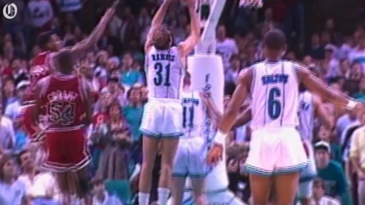 1988 89 Chicago Bulls at Charlotte Hornets (12/23/88) - YouTube