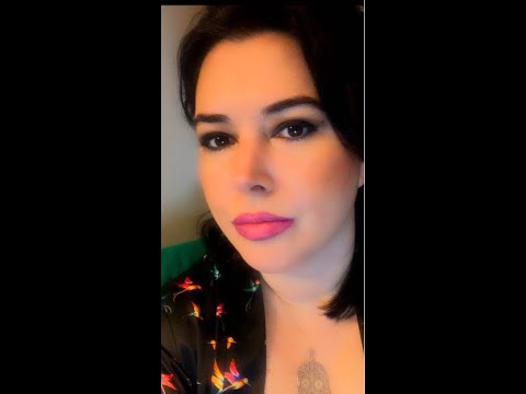 Türkçe ASMR : Komşu çocuğu eyleme role play (sakız ve yemek içerir) / eating & chewing sounds!