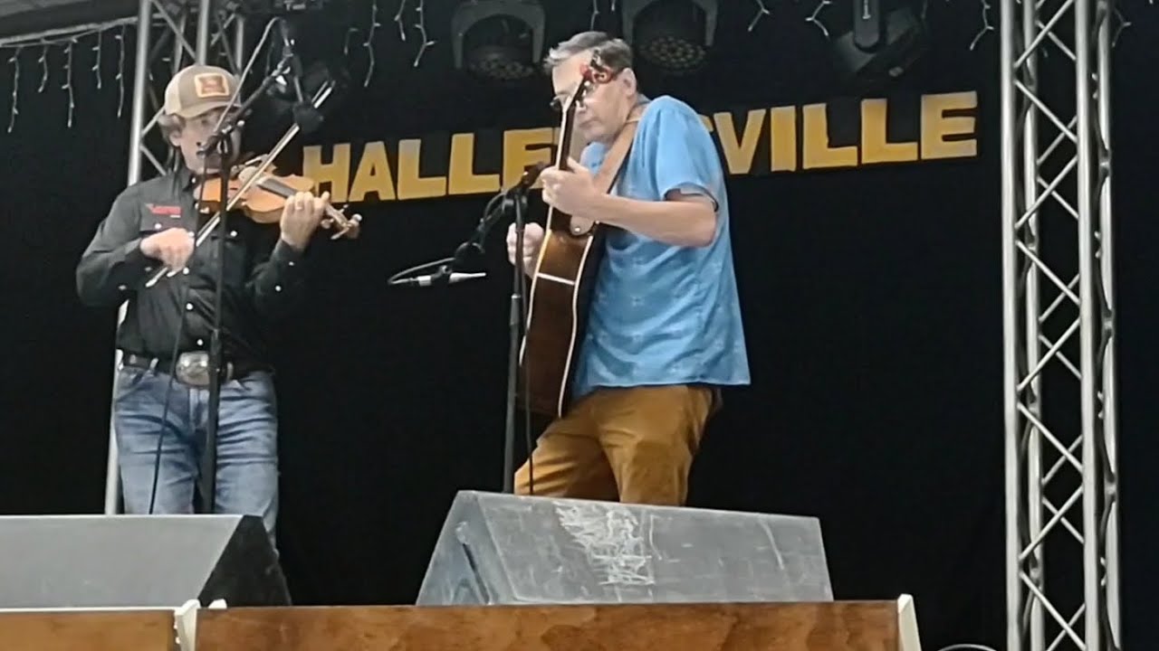 Matthew Hartz and Jacob Johnson, "Grey Eagle" at Hallettsville Fiddlers ...