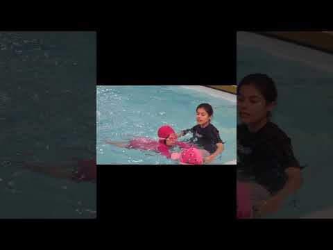 Neve can dive 4Y6M 5th time swimming class