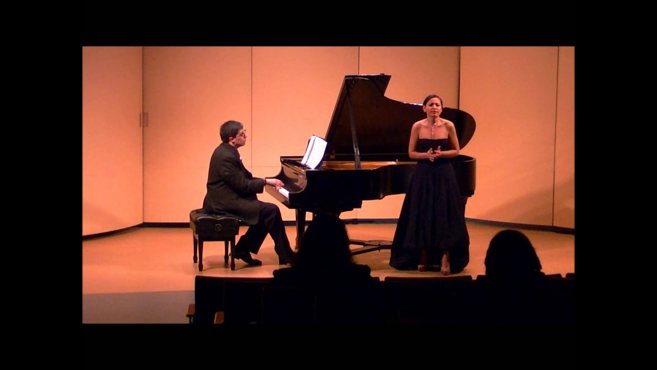Laura Virella & Michael Korman perform Schumann's "Frauenliebe und ...