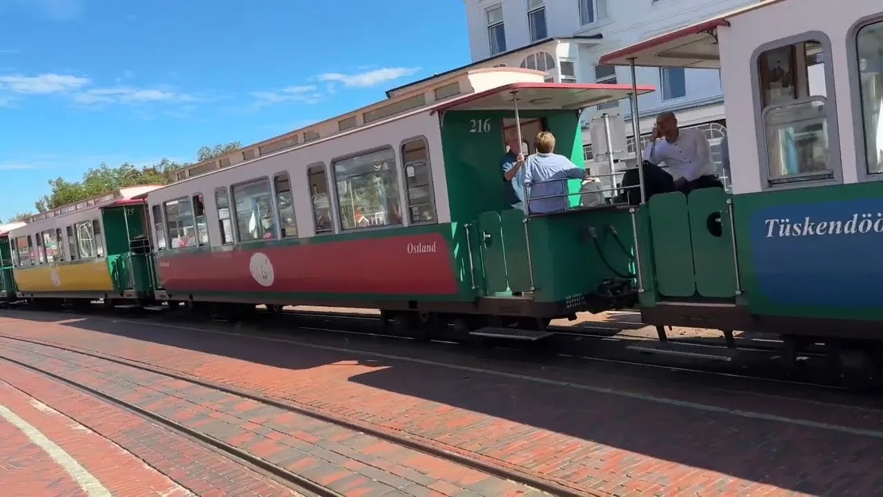 Borkum Inselbahn mit Lock Hannover und Berlin Vorbeifahrt - island ...