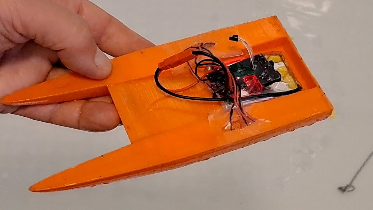 Basic 3D printed boat Episode 7 mini catamaran - YouTube