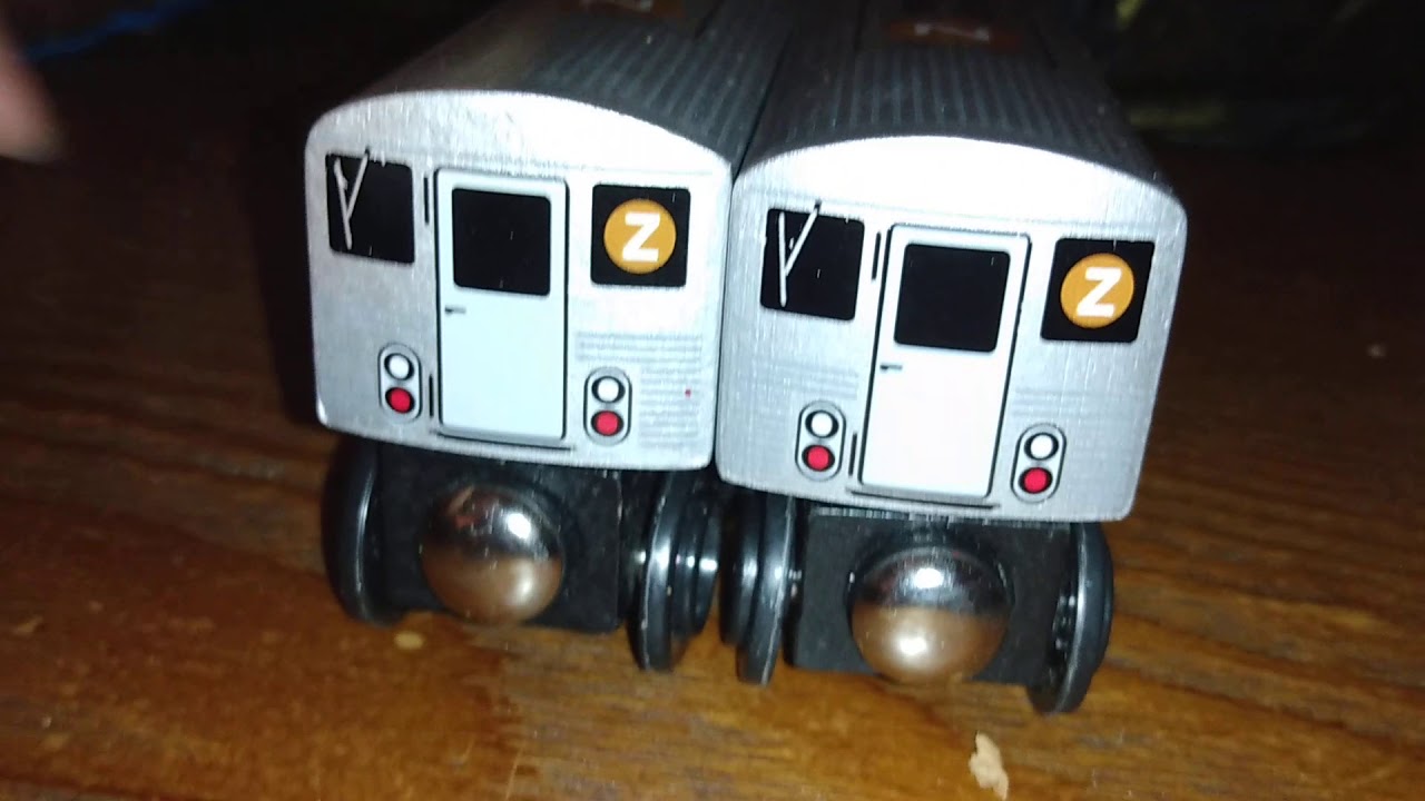 Munipals R32 Z Train Unboxing - YouTube