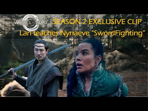 WoT Miscomms: Lan teaches Nynaeve How to "Swordfight" - YouTube
