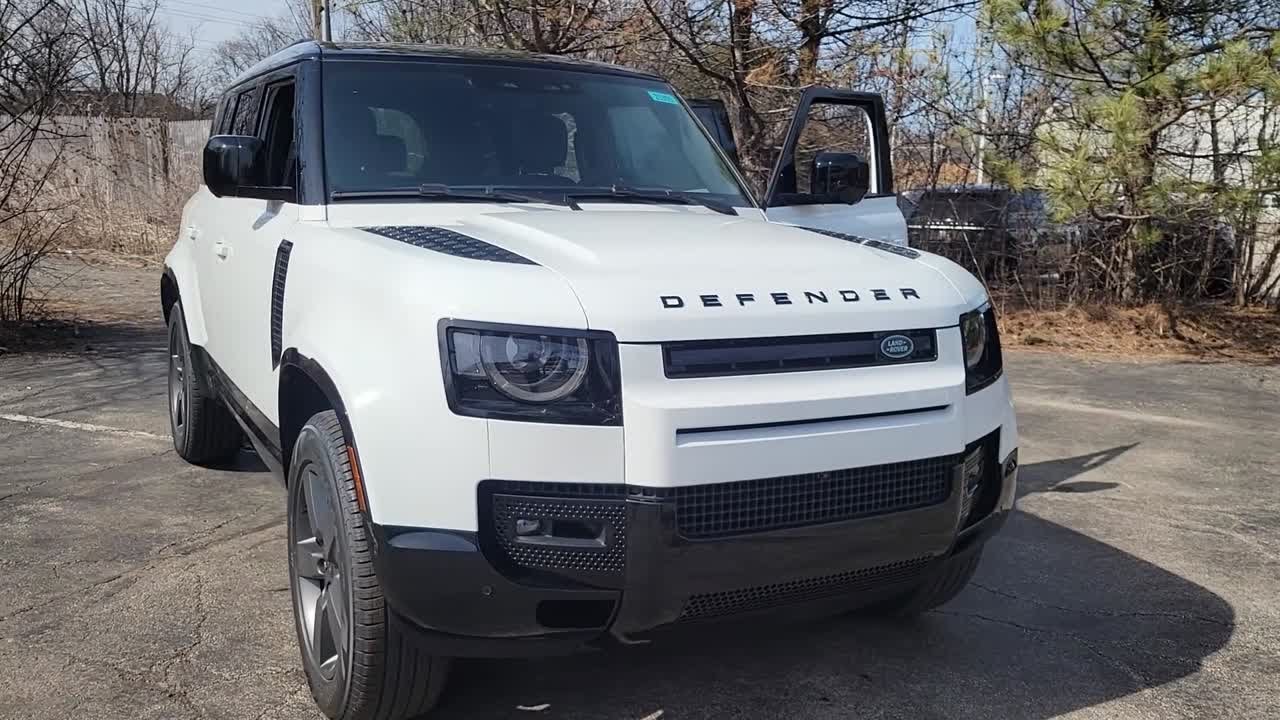 2025 Land Rover Defender X-Dynamic SE IL Chicago, Highland Park ...