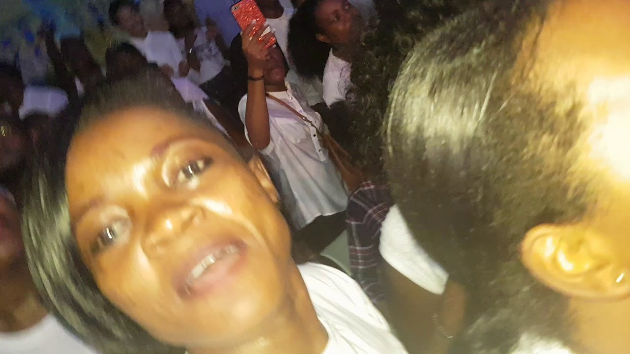 ANGEL GLAMOUR EN EL HOMENAJE DE STAR BALA - YouTube