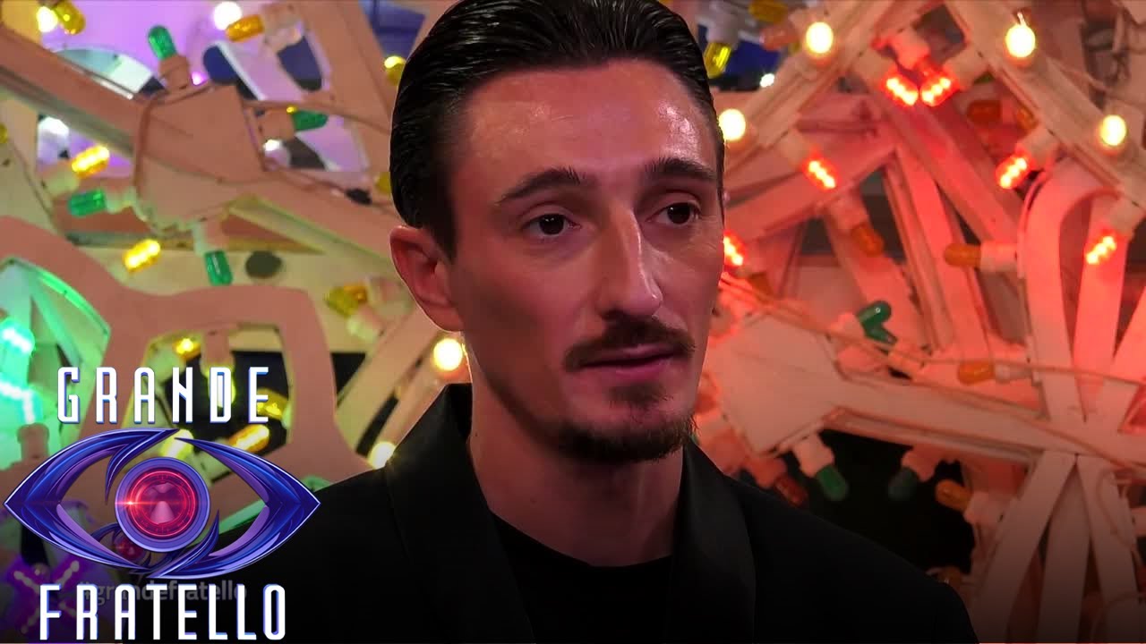 Grande Fratello - Ciro Petrone lascia la Casa - YouTube