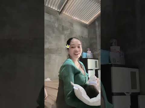 Live mahmud lagi nyusui debay...