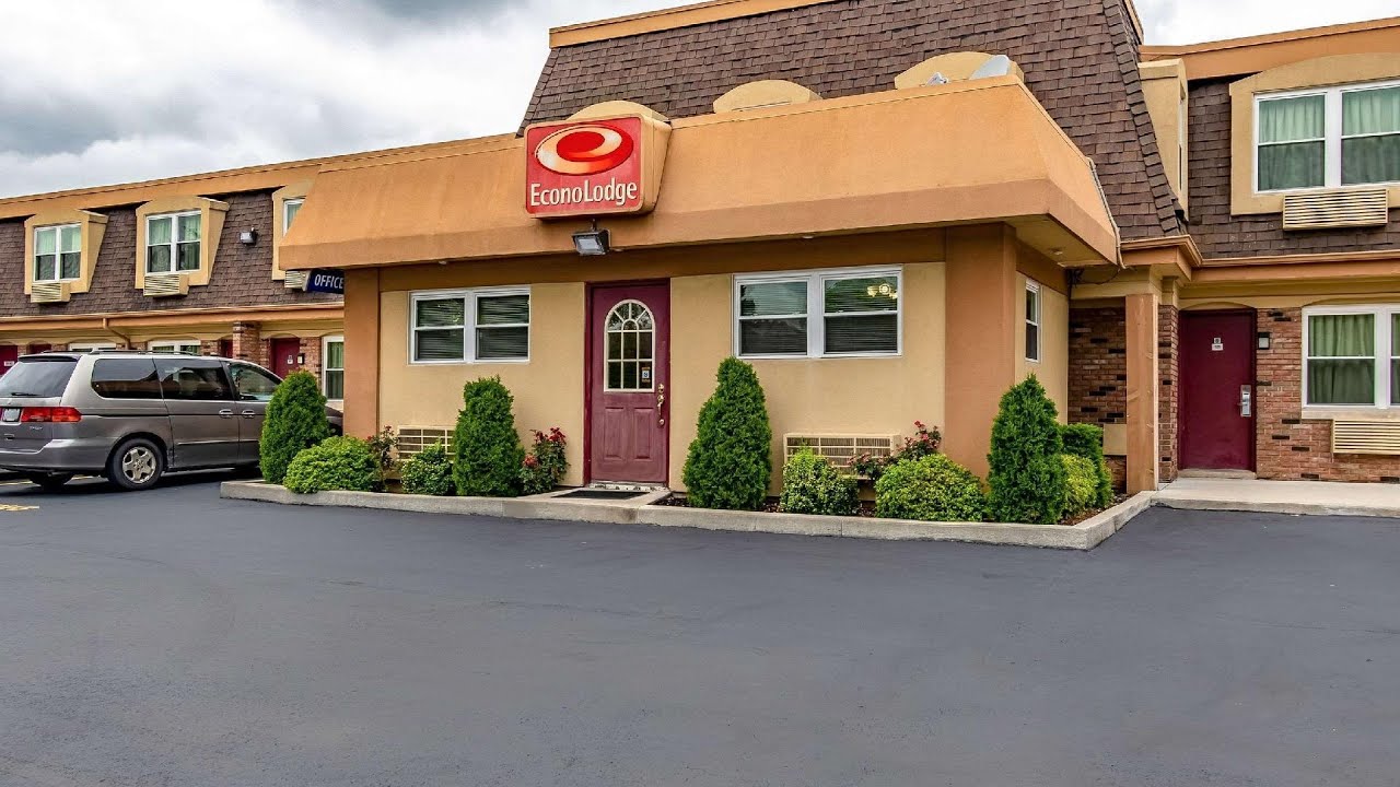 Econo Lodge | Columbus (OH), United States | Hotel Review🏠 - YouTube