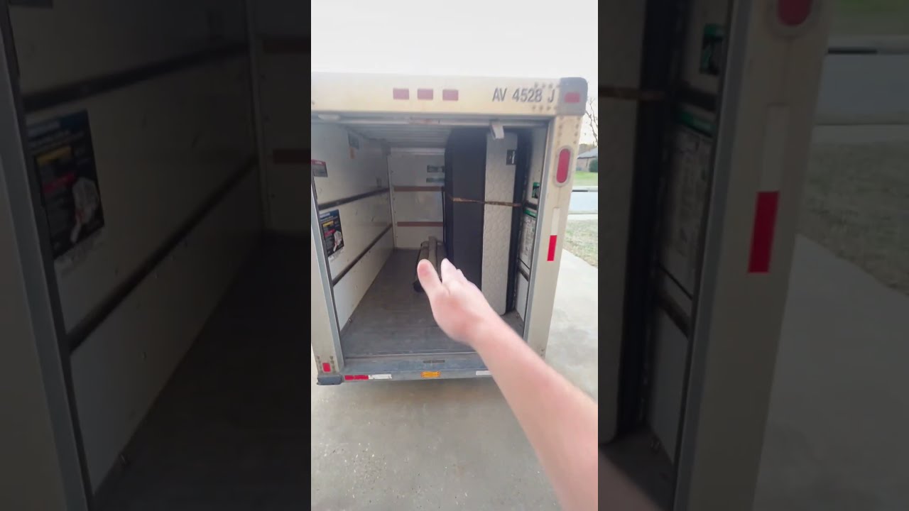 Queen Size Mattress And Box Spring In U Haul 5X8 Enclosed Trailer YouTube Queen Size Mattress And Box Spring In U Haul 5X8 Enclosed Trailer YouTube