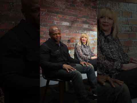 I can't believe their marriage survived. ✝️