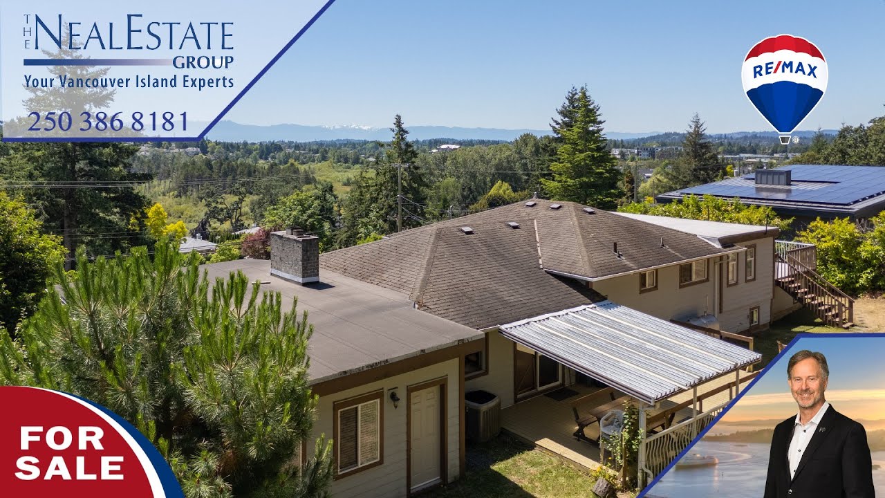 Broadmead Estate with Stunning Mountain Views! | 854 Royal Oak Dr ...