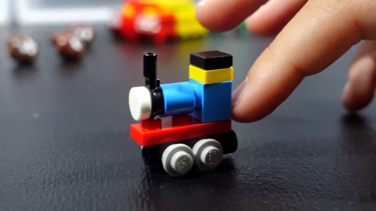 How to Build a Mini LEGO Thomas - YouTube