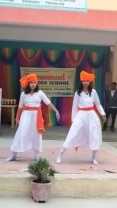 yodha ban gayi mai dance cover by Nidhi & Ratika#Shorts#Dance#Nidhi.k133# - YouTube