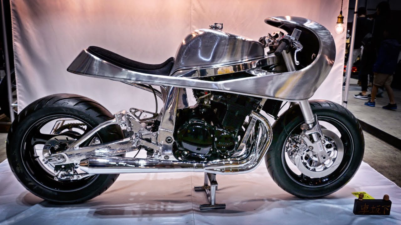 SUZUKI GSX-R1100 Custom Bike by 車坂下Production - YouTube