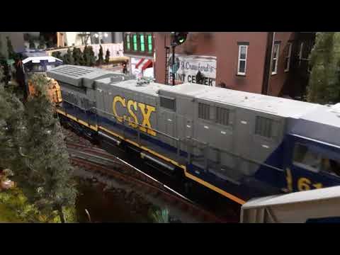 Lionel CSX loaded rotary coal porter train, led by a GE AC6000 and a GE Dash9. - YouTube