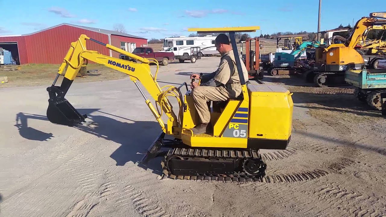 Komatsu PC05 1-23-15 - YouTube