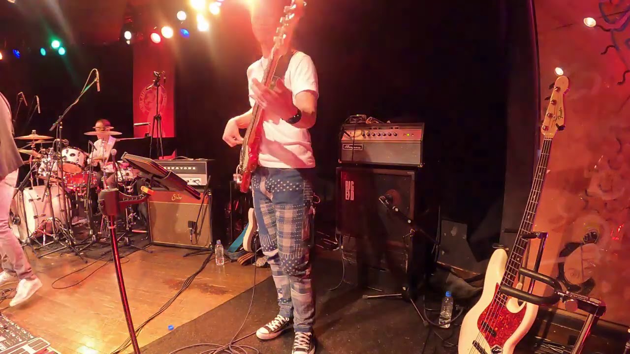 Bass&Drum solo〜Jungle Dancer - YouTube