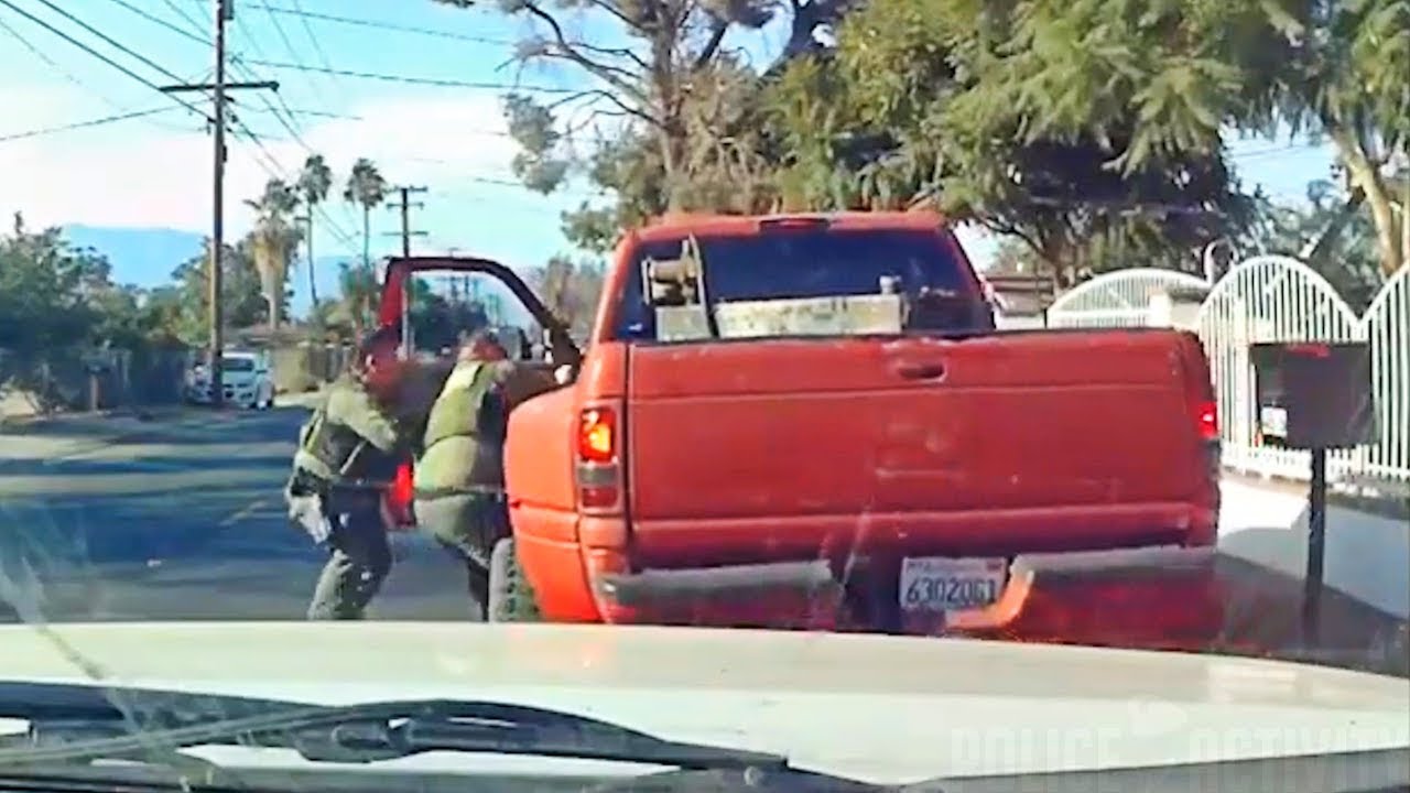 Traffic Stop Turns into WILD Police Pursuit! | 911 Bodycam Police ...