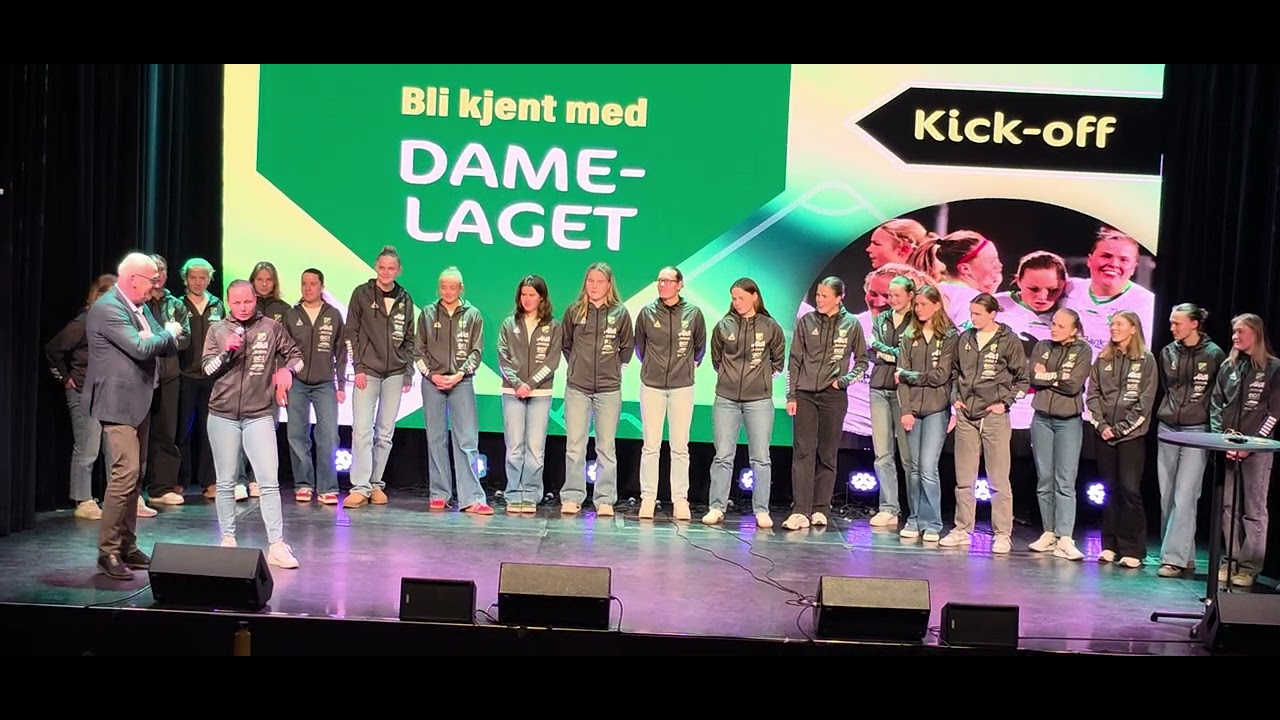 Presentasjon av årets damelag 2025 - YouTube