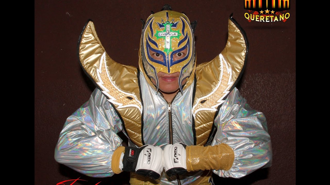 MINI REY MISTERIO - YouTube