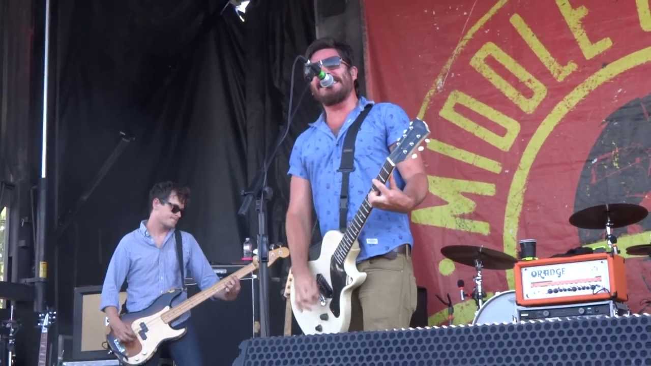 Middle Class Rut - "Aunt Betty" (Live in San Diego 9-15-13) - YouTube