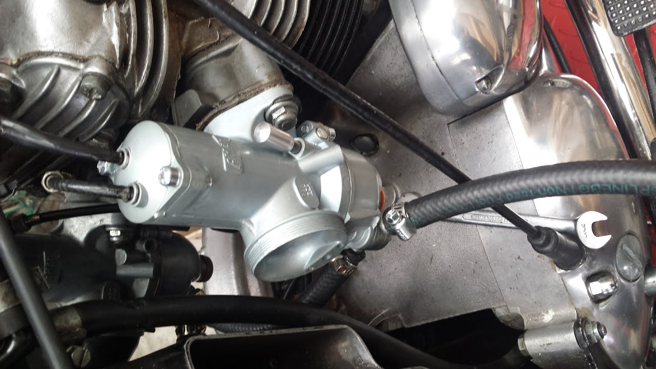 T140v - Triumph Bonneville T140 Basic Carb Balancing 6mins. - YouTube