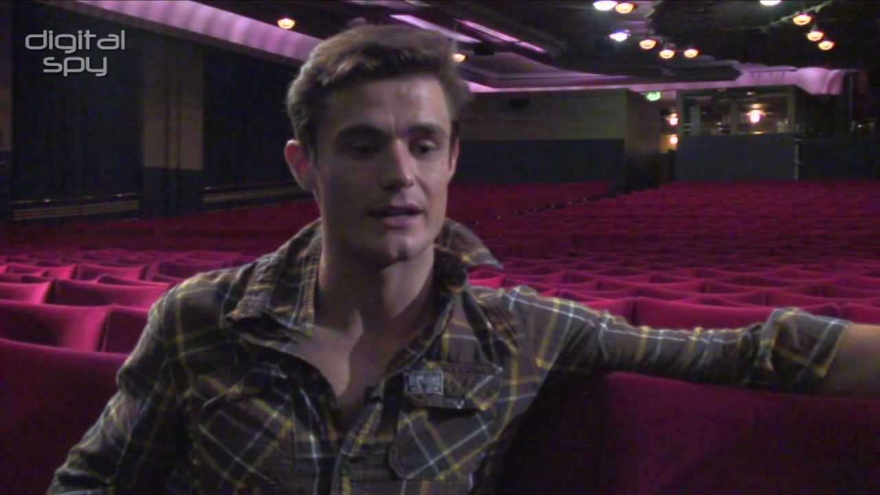 Wicked's Mark Evans strips off for us and GT - YouTube