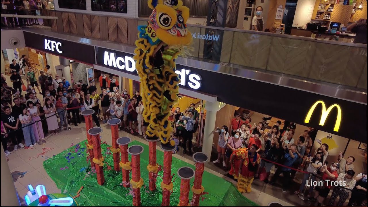 [4K] Xuan Wei at Bishan Junction 8, High Pole Lion Dance, Cai Qing ...