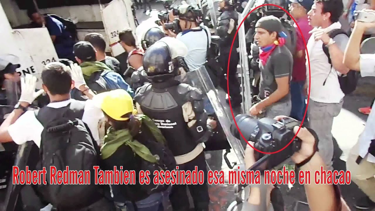 Roberto Redman Ayudando a Cargar a Bassil Dacosta 12-F - YouTube