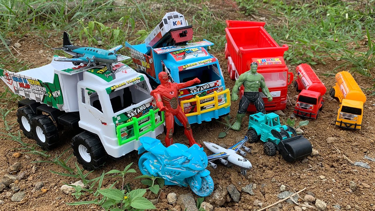 Mencari Mainan Mobil Mobilan,Mobil Balap,Mobil Truck,Hulk,Ironman ...