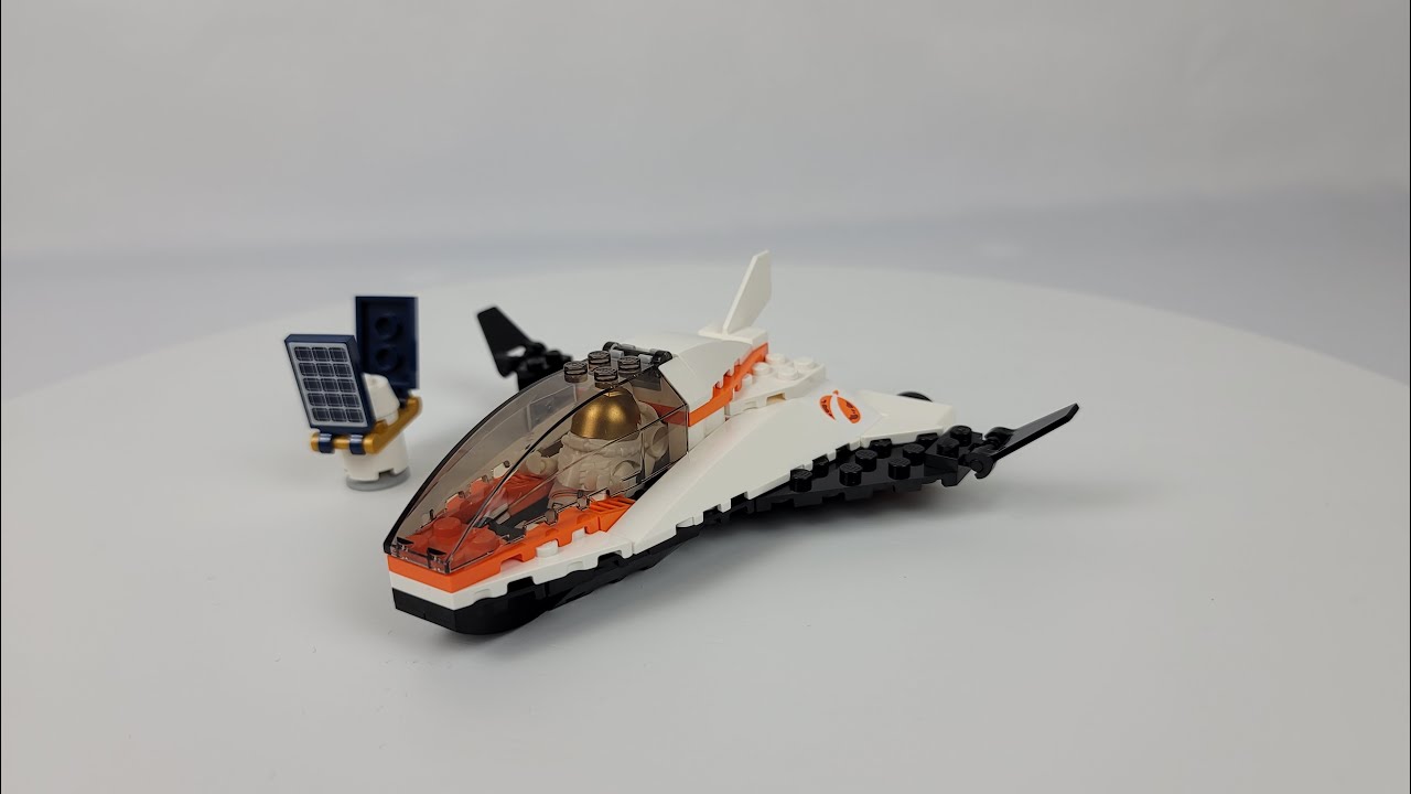 LEGO - City Satellite Service Mission - 60224 - YouTube