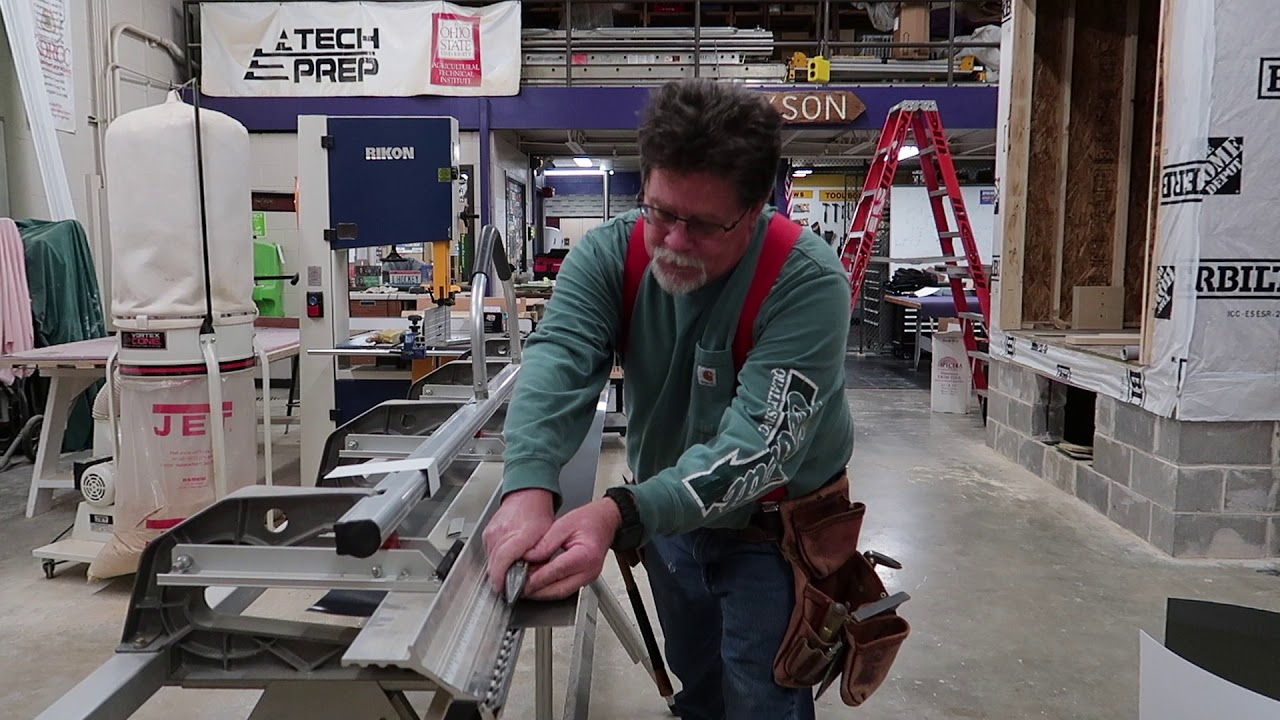 Episode 8 Introduction to bending on a siding brake - YouTube