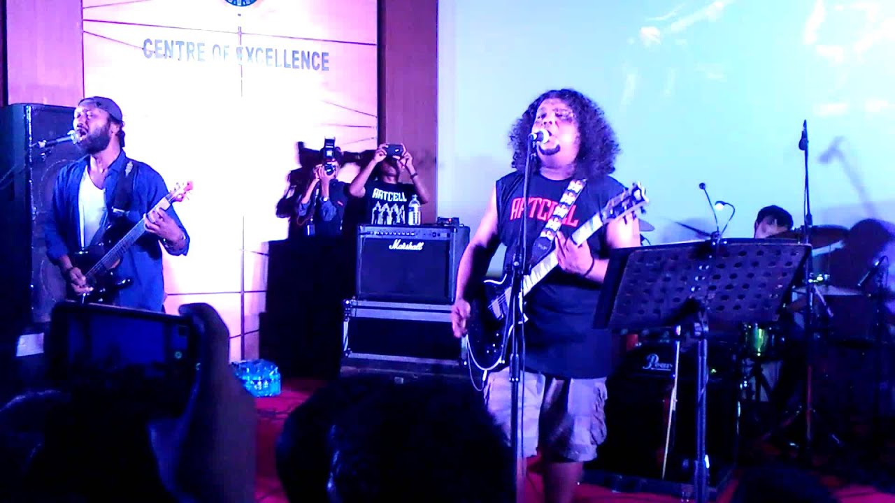 Artcell Performing Their Brand New Track At MIST (CE Day 2015) - YouTube