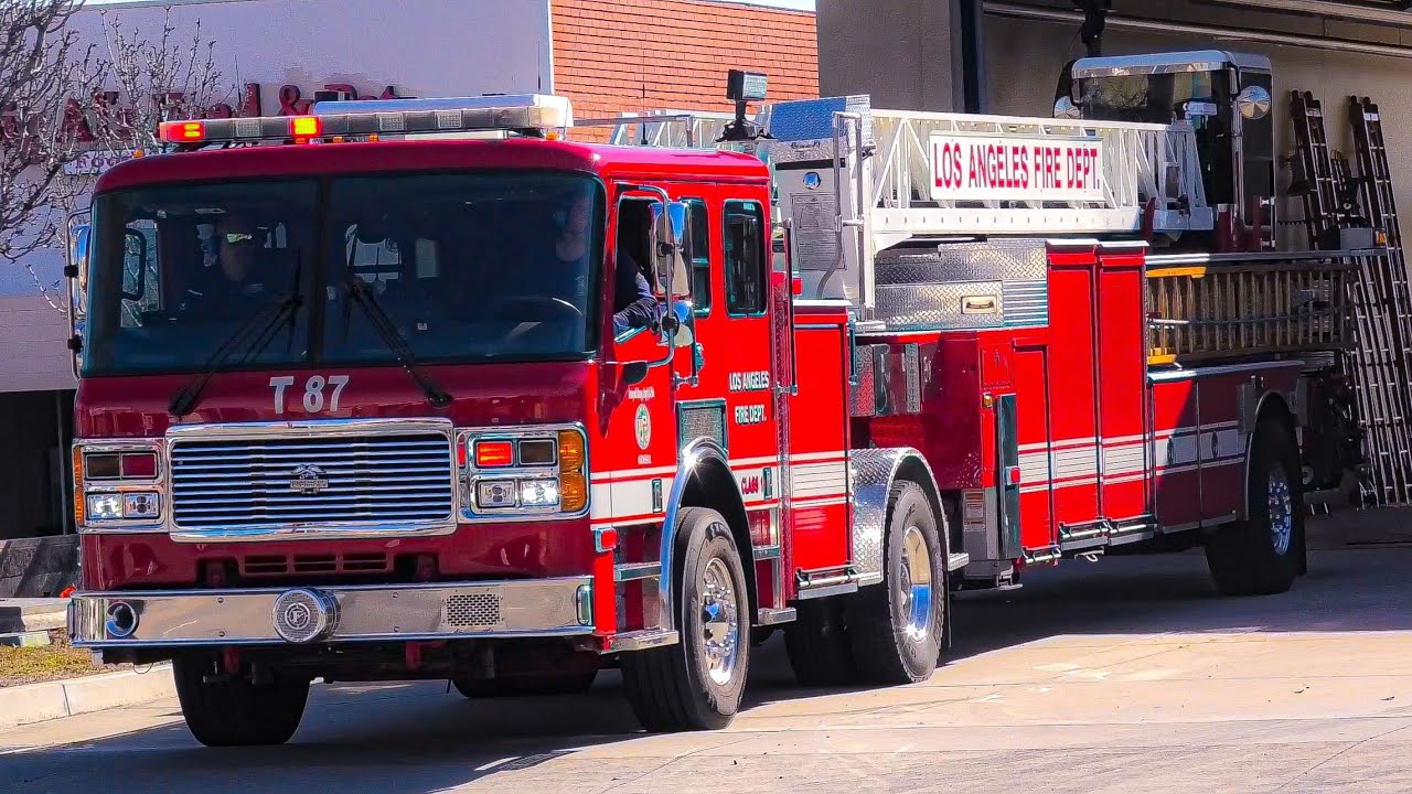 LAFD Light Force 87 & Rescue 87 Responding - YouTube