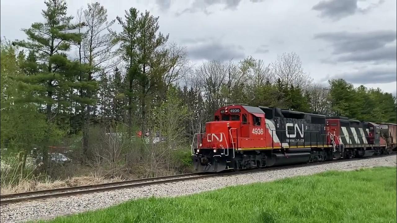 CN L568 - CN 4936 West near Petersburg (May 09 2024) - YouTube