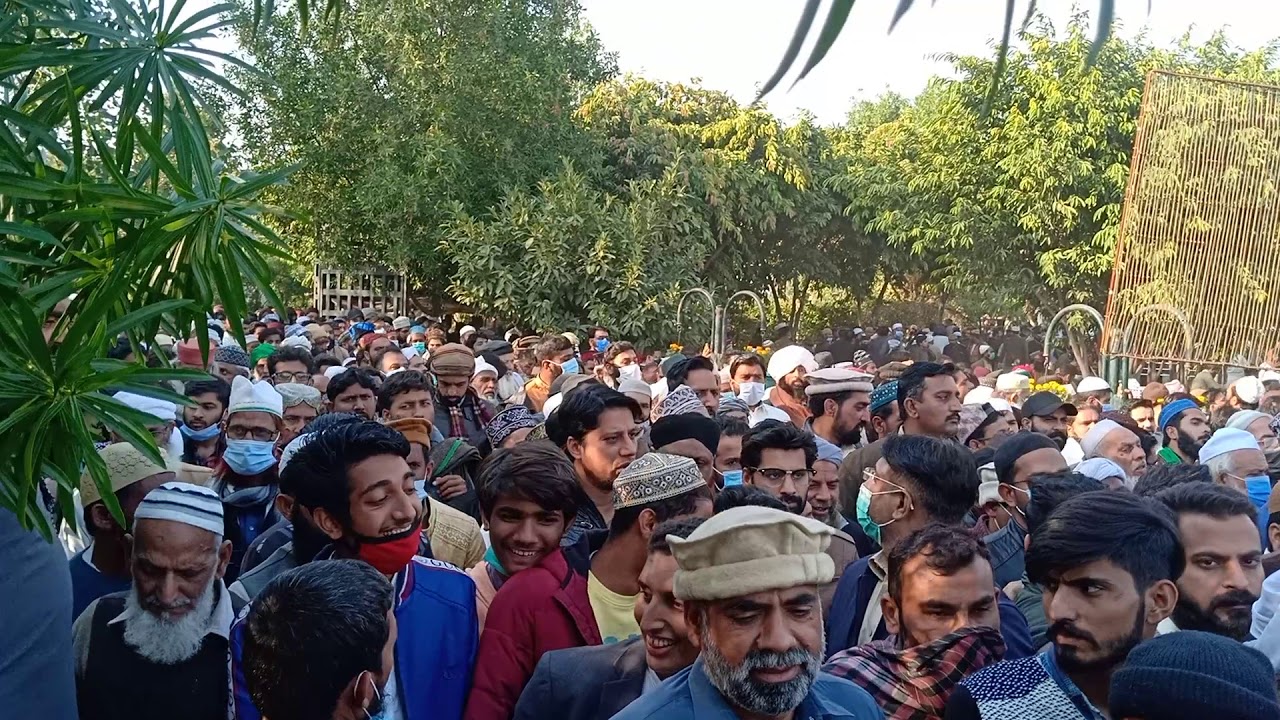 gate out Manre Pakistan Lahore - YouTube