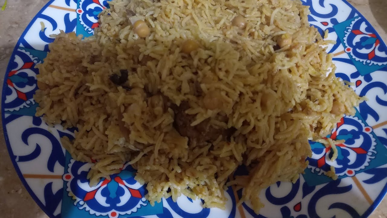 my lunch time routine.chicken and rice pula - YouTube