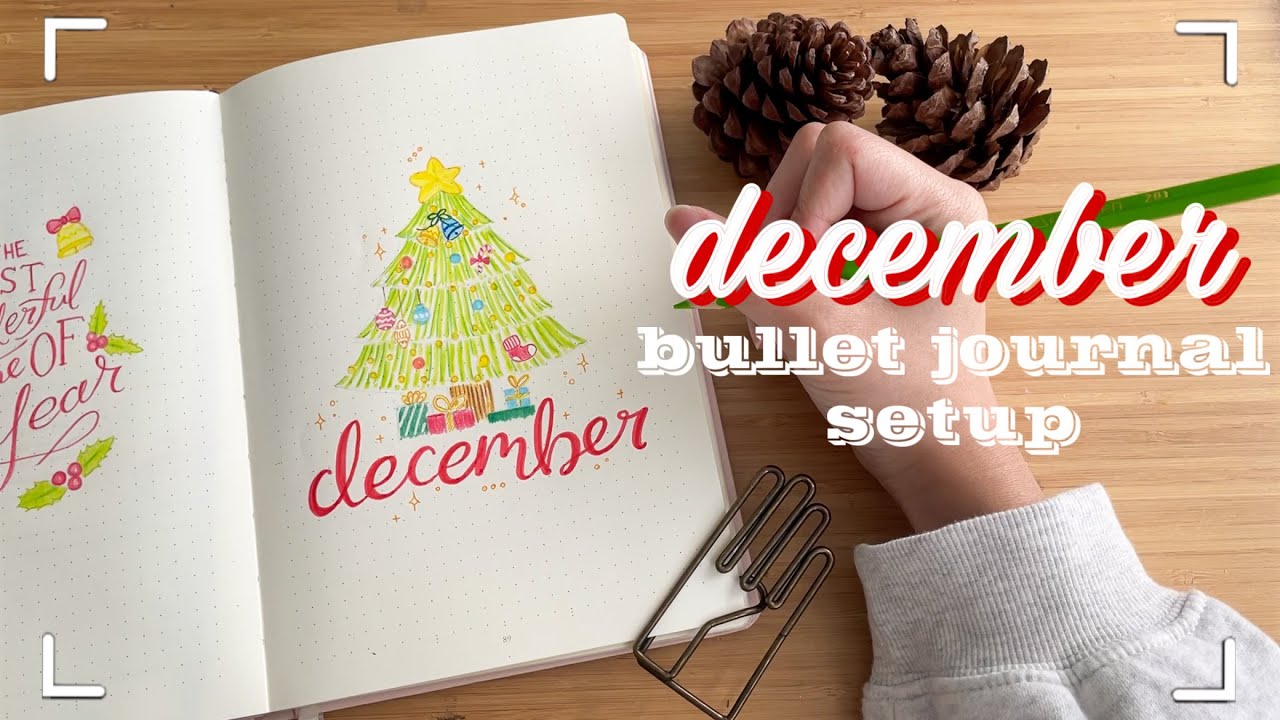 December Bullet Journal Setup • Plan with me 🎄 Christmas themed setup ...