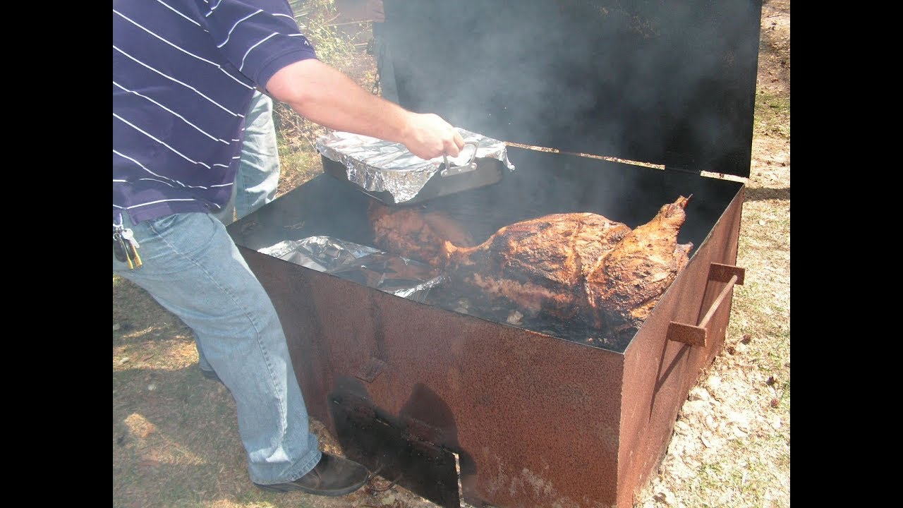 How to cook wild hog on a Cajun Boucherie - YouTube